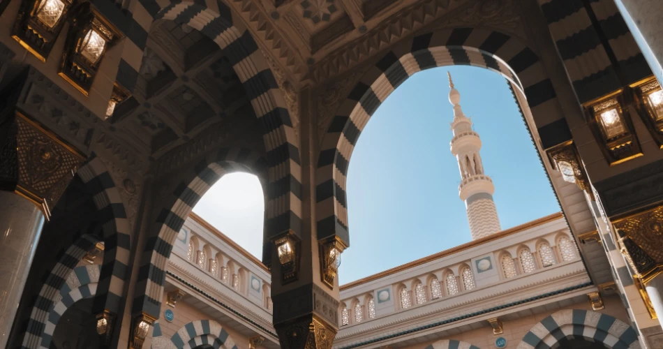 Medina Travel Guide: 20 Must-See Places, Holy Sites & Local Experiences