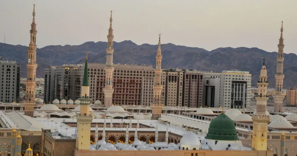 Medina Travel Guide: 20 Must-See Places, Holy Sites & Local Experiences