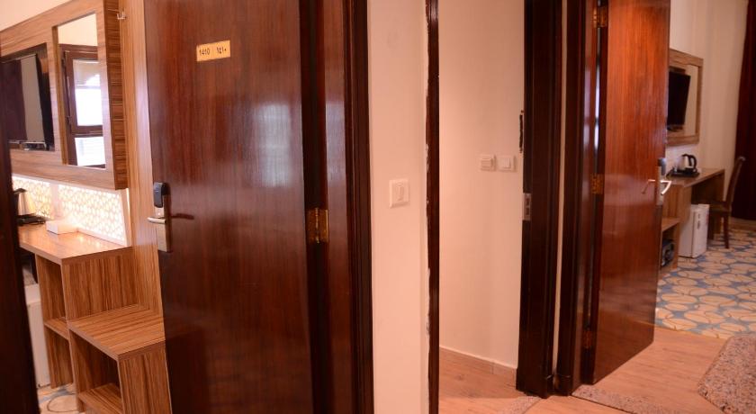 Artal International Hotel | 8-Min Walk to Nabawi | 3-Star